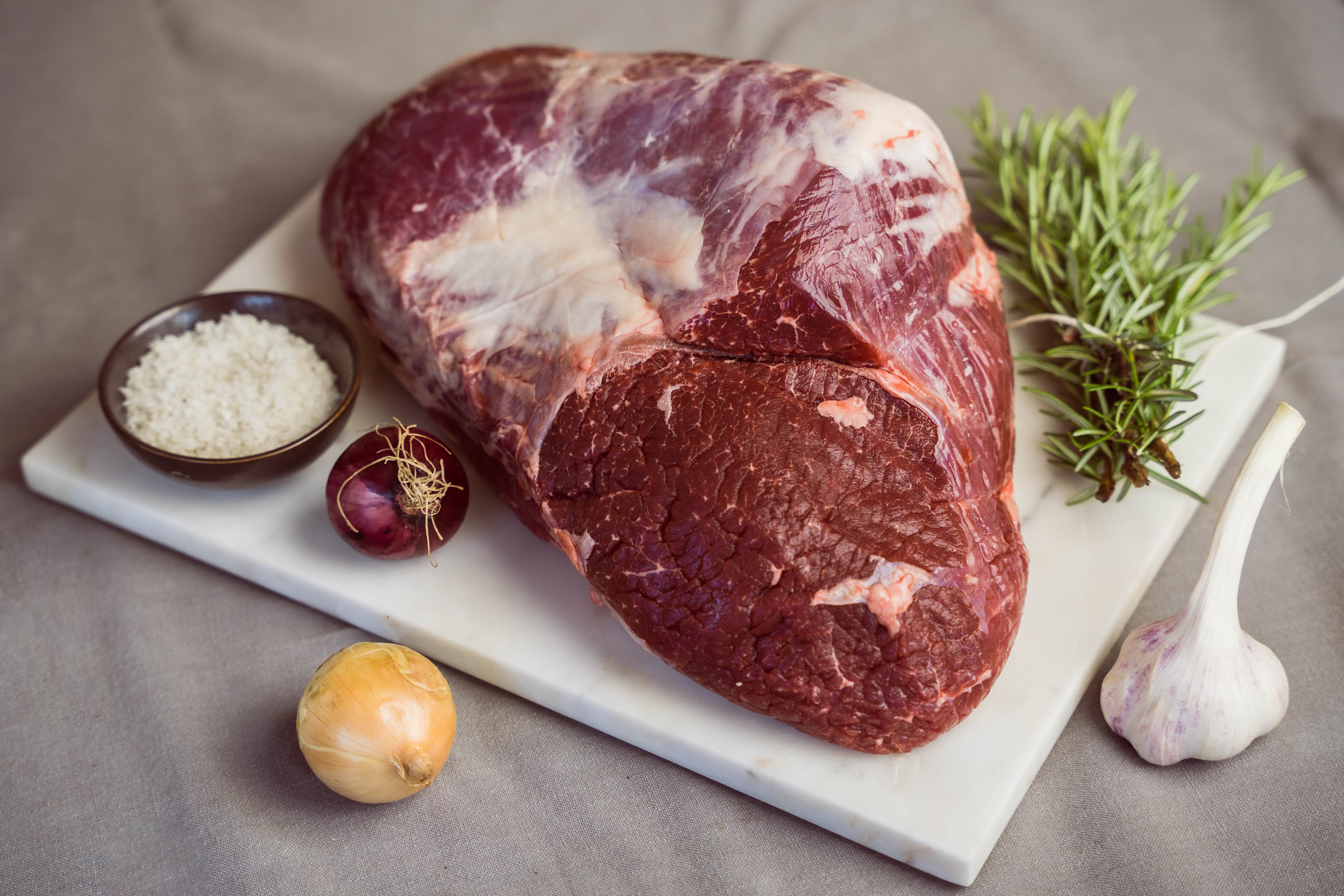 Dicke Schulter vom Rind | Landmetzgerei Weisenhorn GmbH